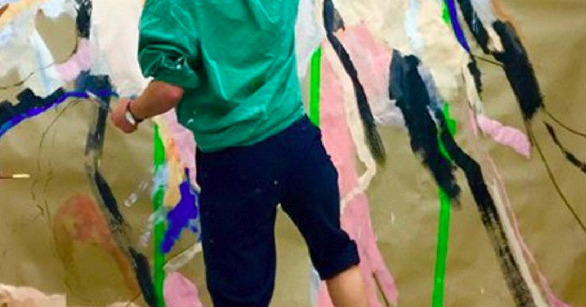 C LUCY R WHITEHEAD | She Curates